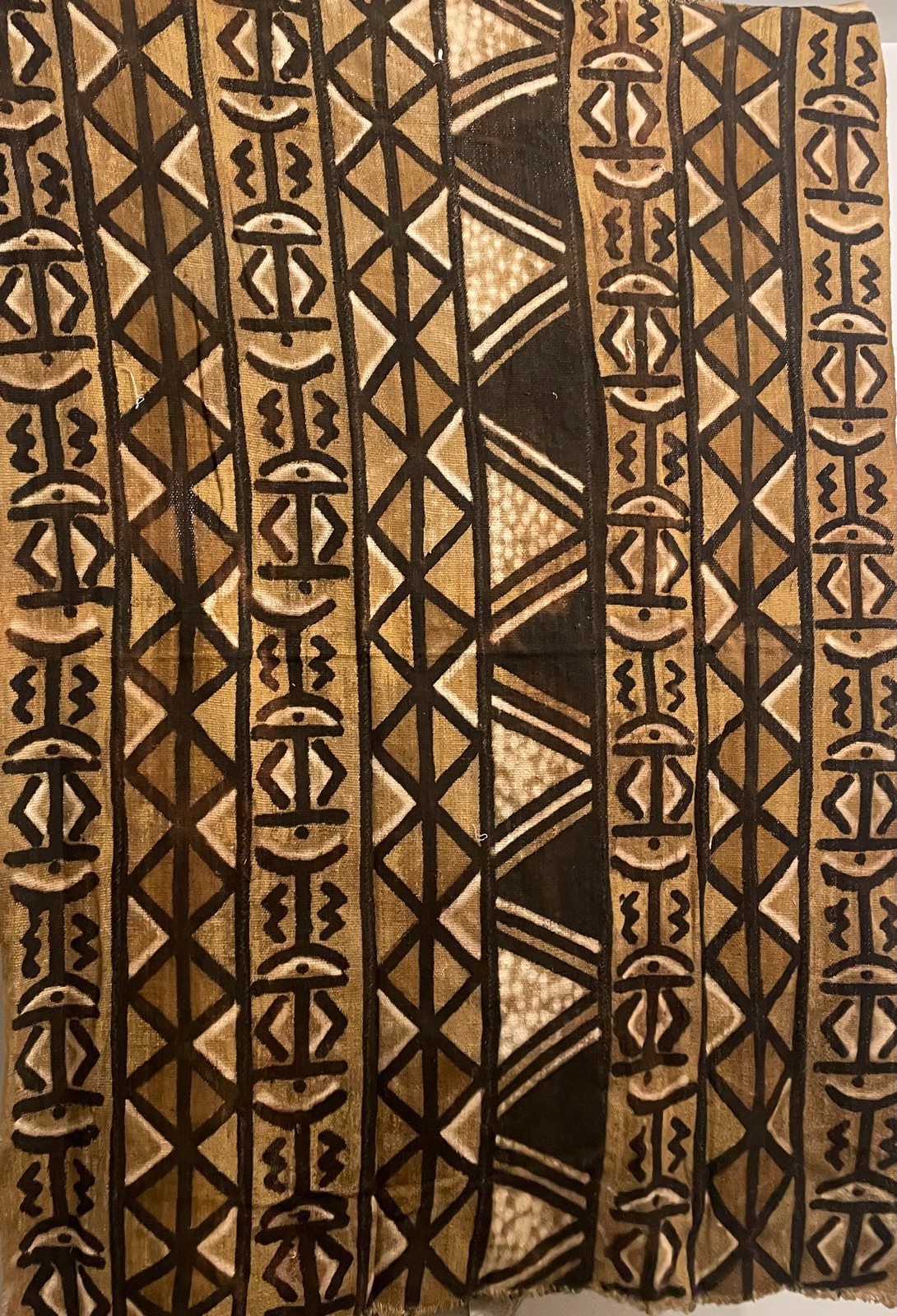 Handmade bogolan fabric UANI by maisonbeaurepaire-ajbtopfashion - Bogol ...