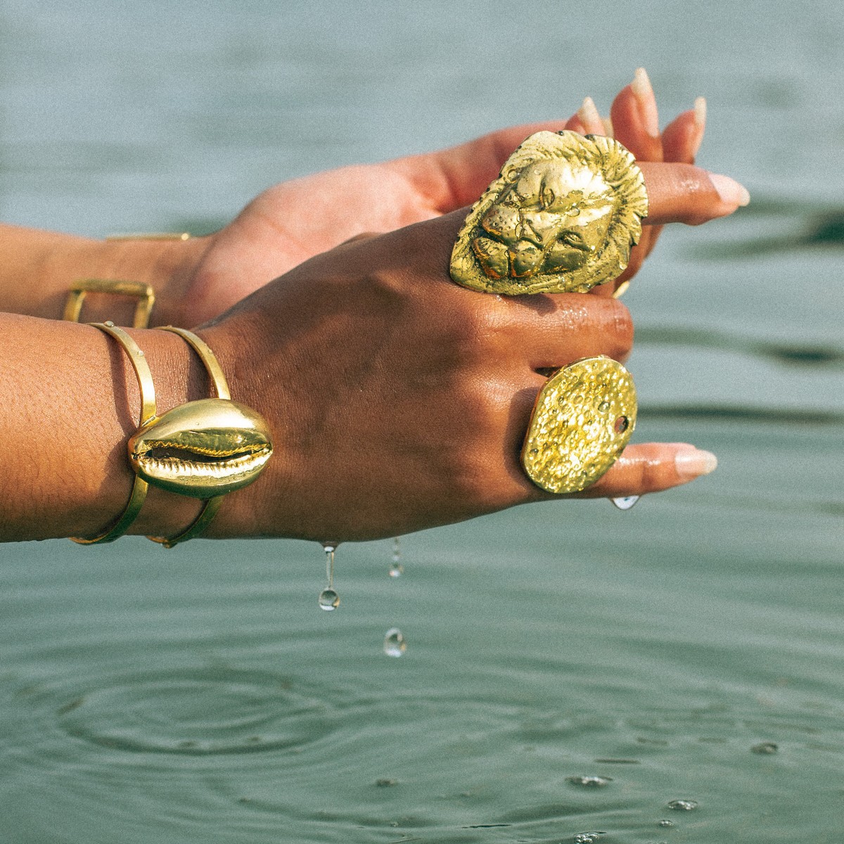 Beautiful bronze ring Afrika by abi-creations - Rings - ANKA