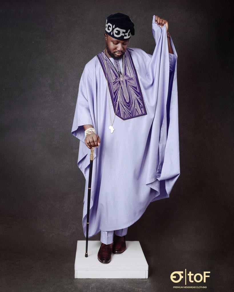 A Lilac embroidered Cashmere Agbada, three-quarter sleeves Kaftan top a ...