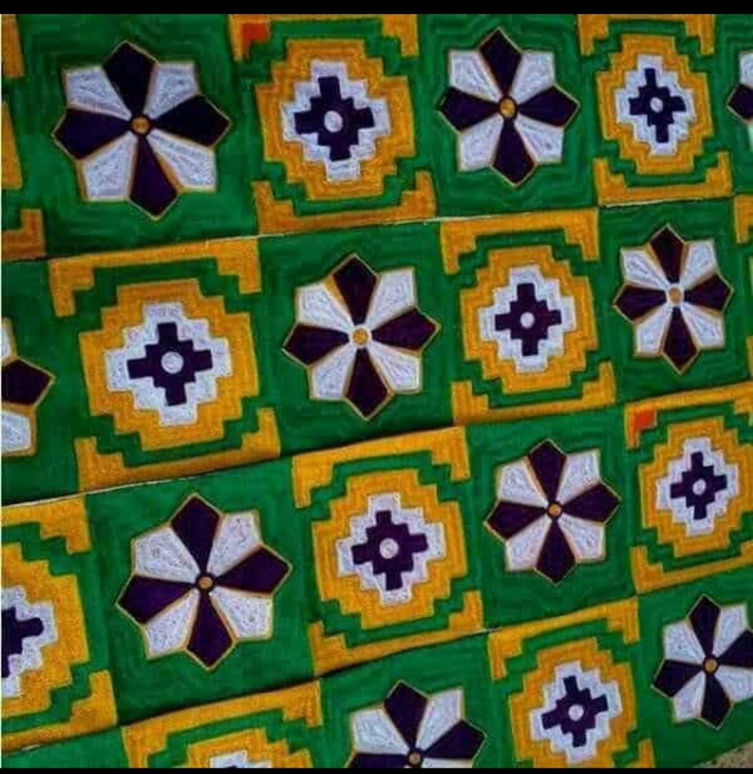 African kente/ Ashanti Bonwire Kente -Hand woven by glowwego - Kente an ...