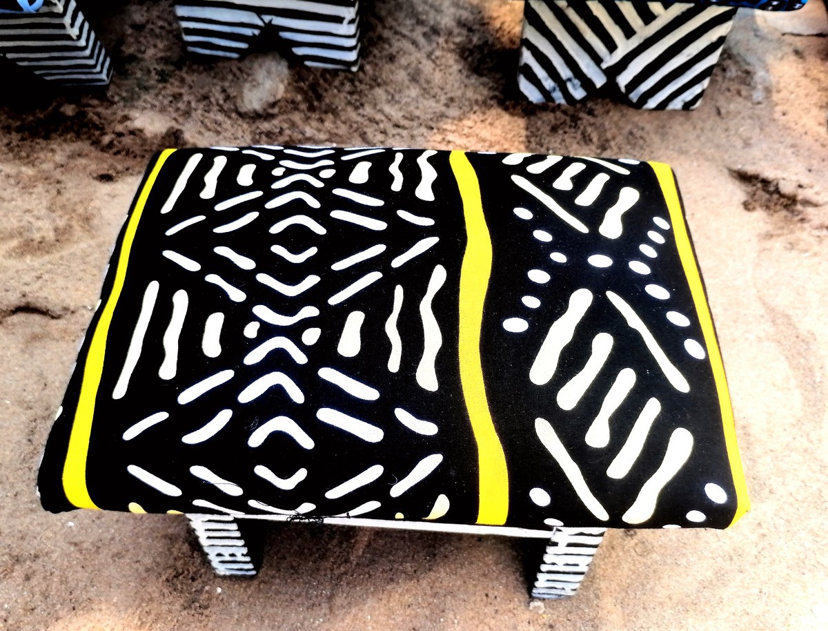Wax stool by ricoton - Seats, chairs - ANKA