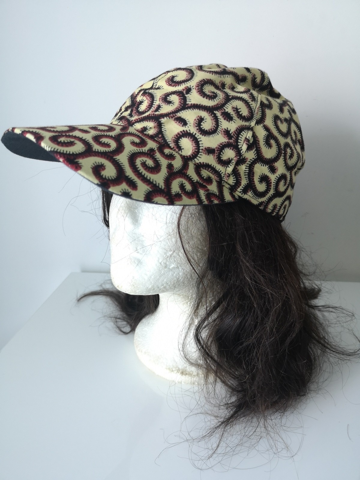 Wax cap by fashionista-paris - Hats, caps, headgear - ANKA