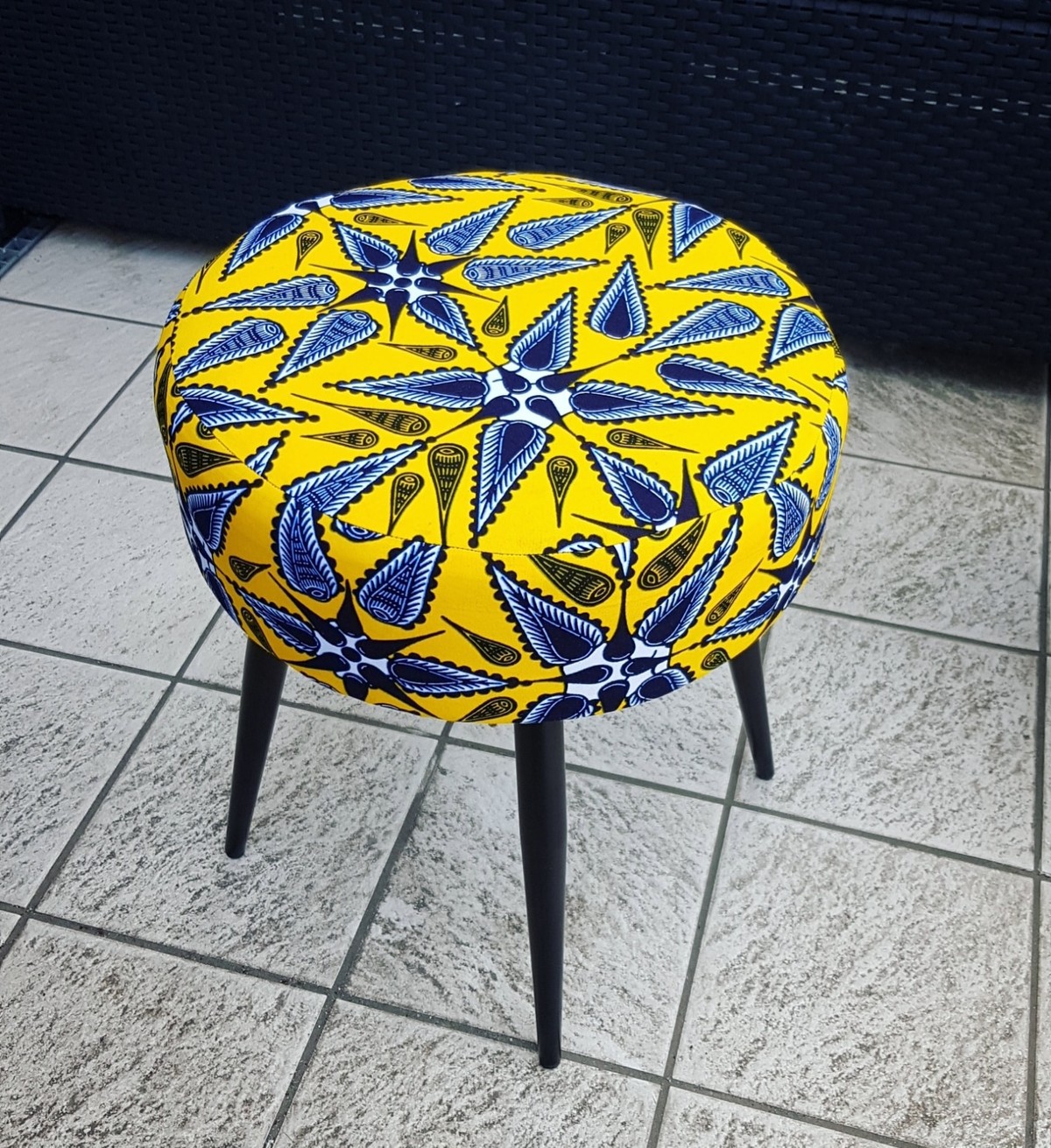 Mara stool by kaarta - Seats, chairs - ANKA